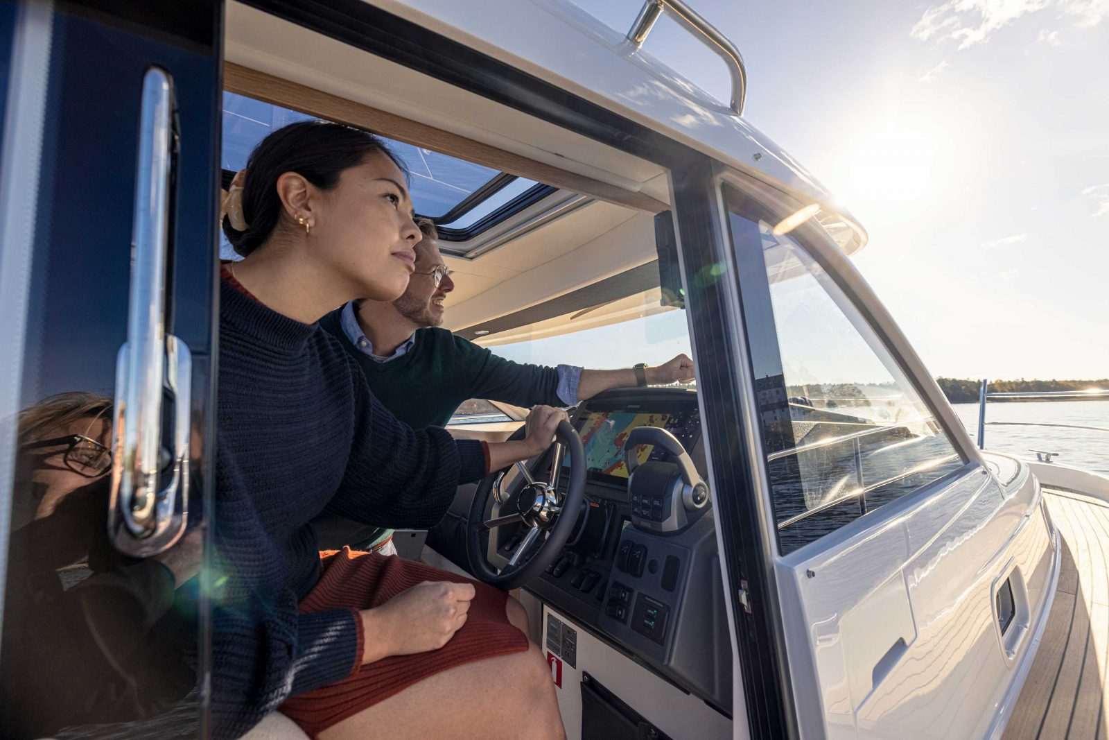 Nimbus Boats | 365 Coupé | Long-Distance Cruiser for Families & Boaters