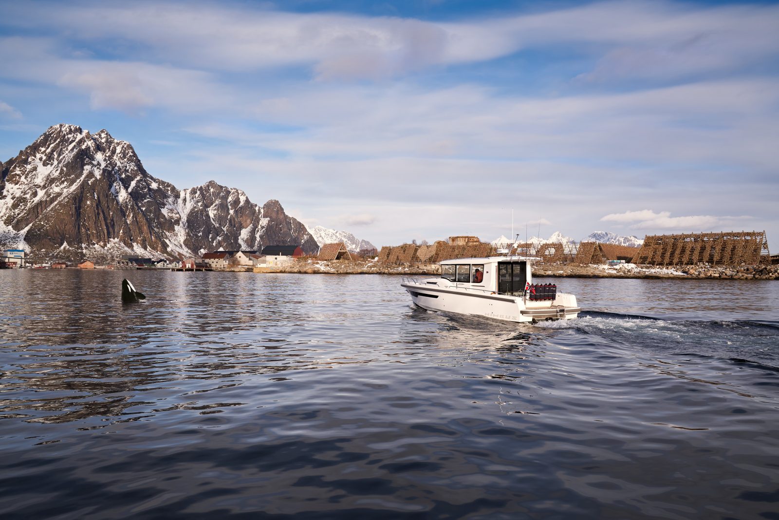 Nimbus Boats | Commuter 11 | Stylish, All-Weather Boating