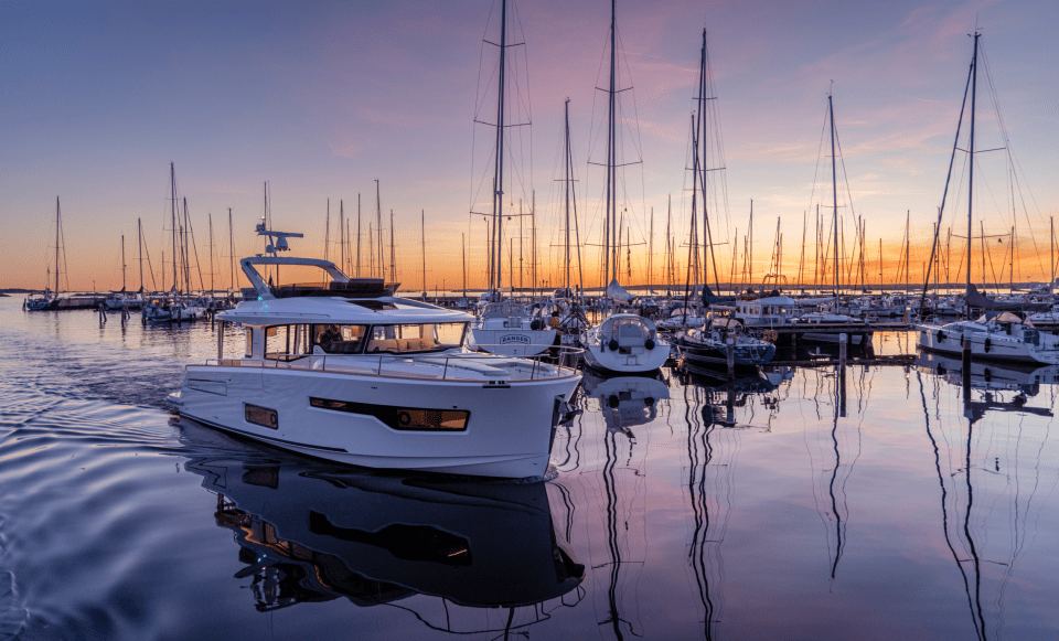 Nimbus 495 Flybridge | The Ultimate Premium Yacht | Nimbus Boats