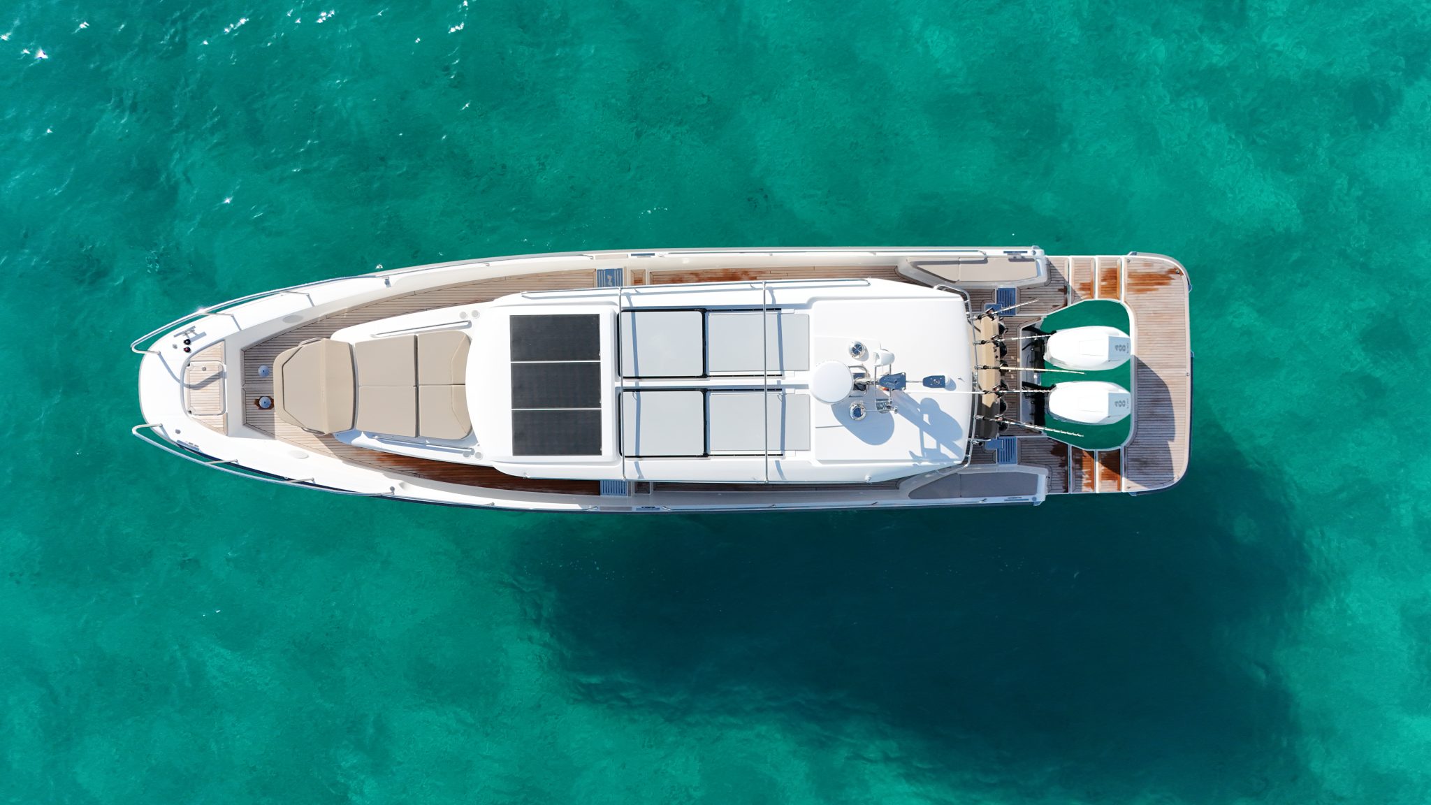 Nimbus Boats | Commuter 11 | Stylish, All-Weather Boating